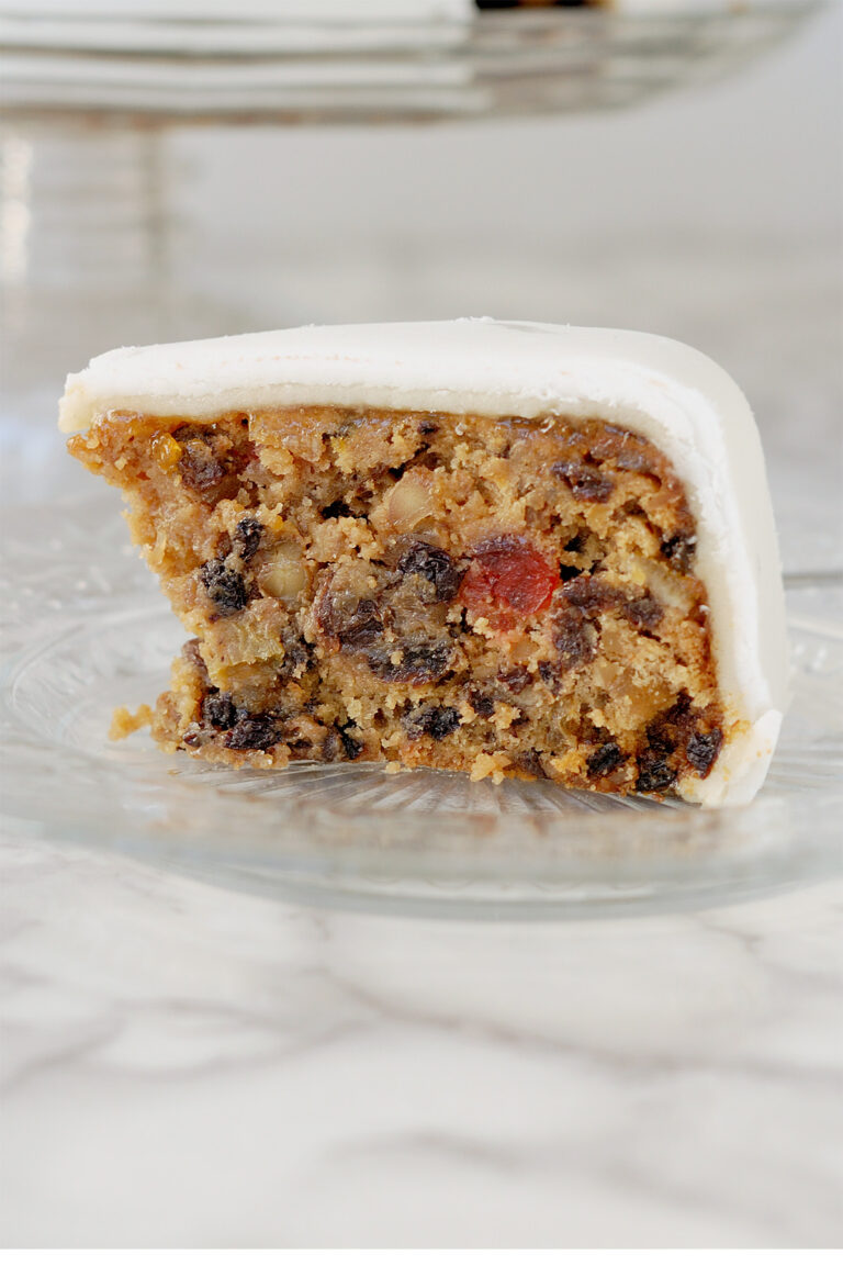 Brandy Aged Fruitcake - Baking Sense®
