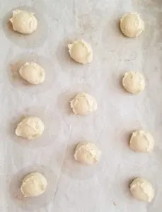 Crisp Lemon Thin Cookies - Baking Sense®