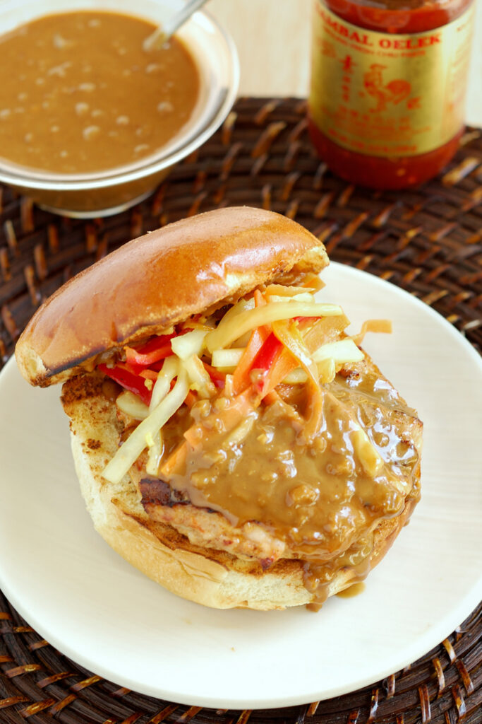 Chicken Satay Burger with Peanut Sauce - Baking Sense®